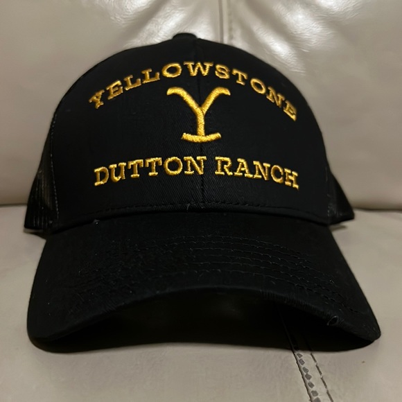 Yellow Stone | Accessories | Yellowstone Dutton Ranch Baseball Cap ...